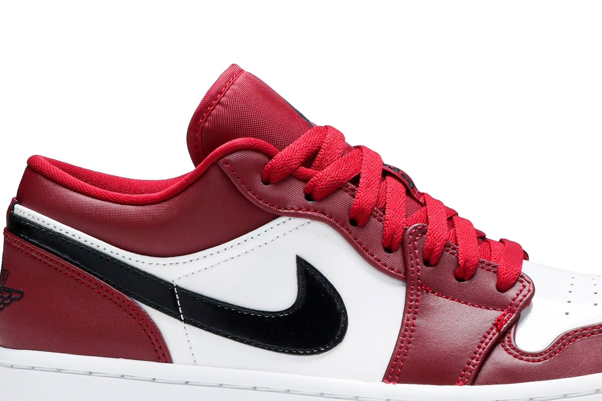 Air Jordan 1 Low Noble Red 553558-604 - Salia Home
